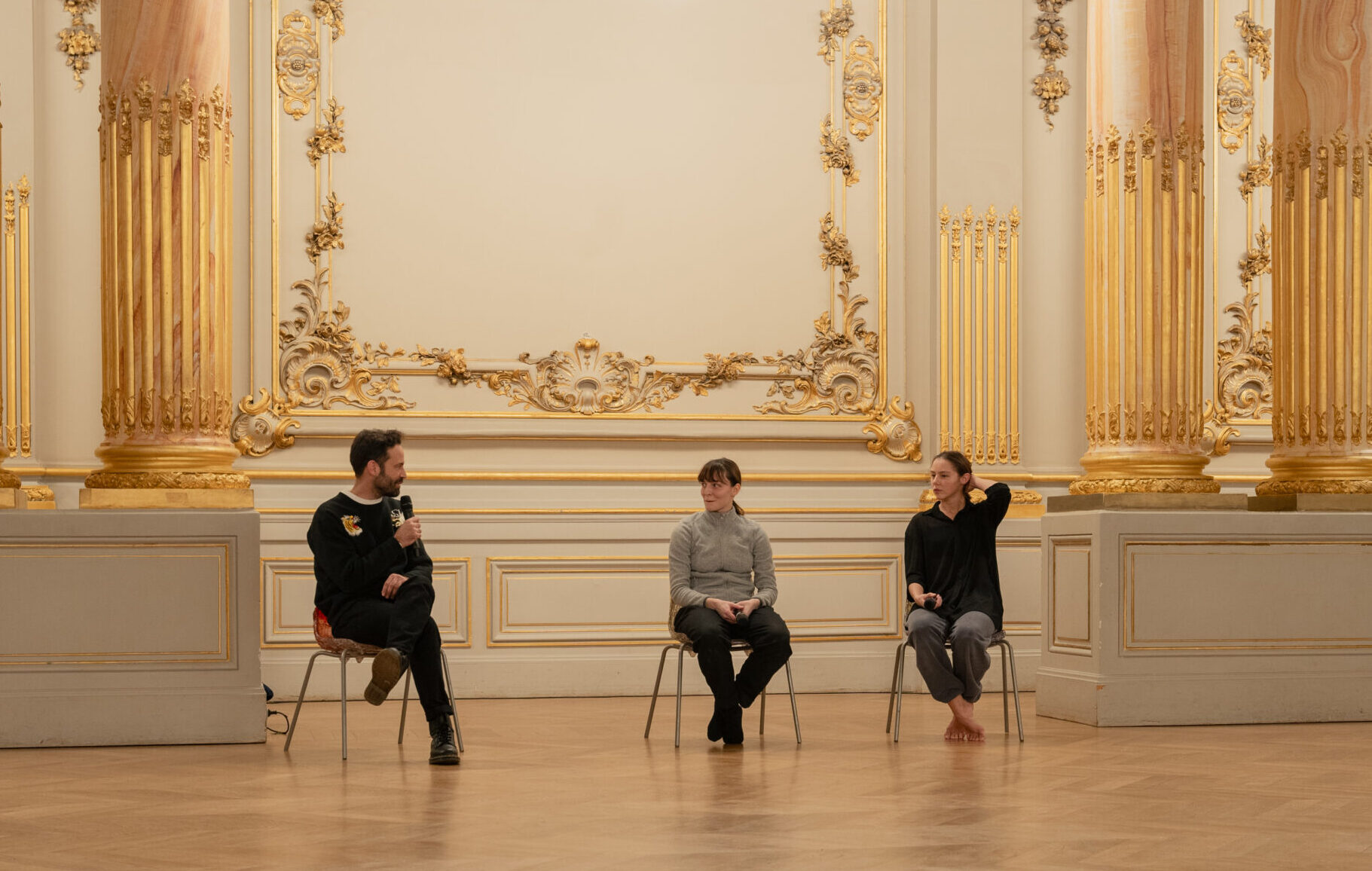 Extraits de "Ne me touchez pas", par Laura Bachman